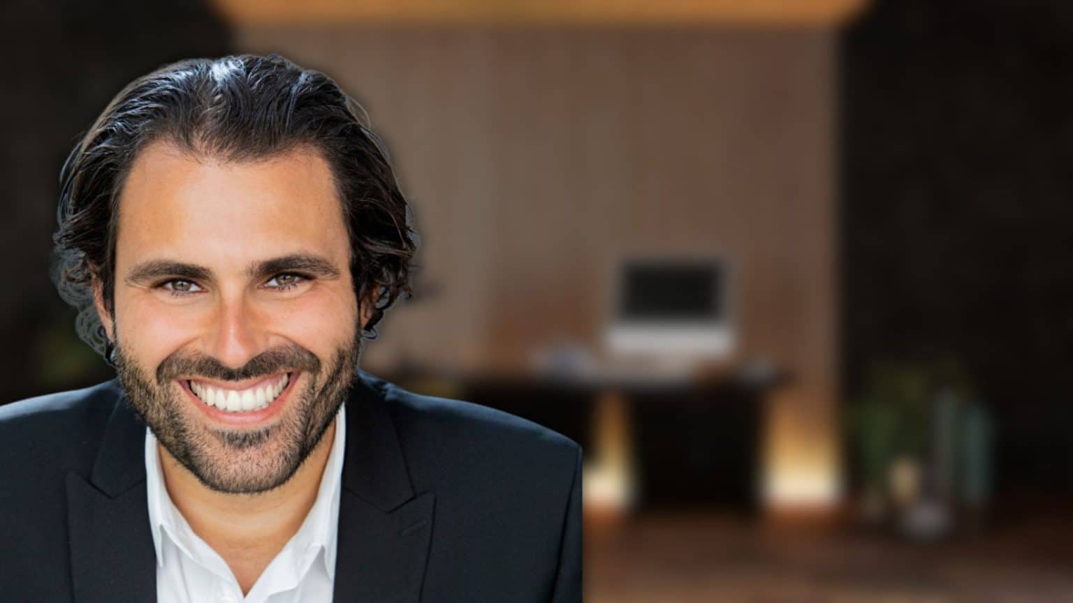 Tout savoir sur Jul : parcours, fortune, musique - PGE