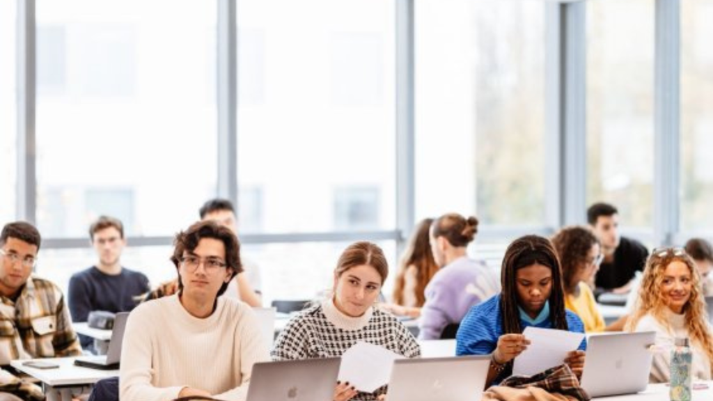 Jean-Roch Varon devient le nouveau Président d’EY France - PGE