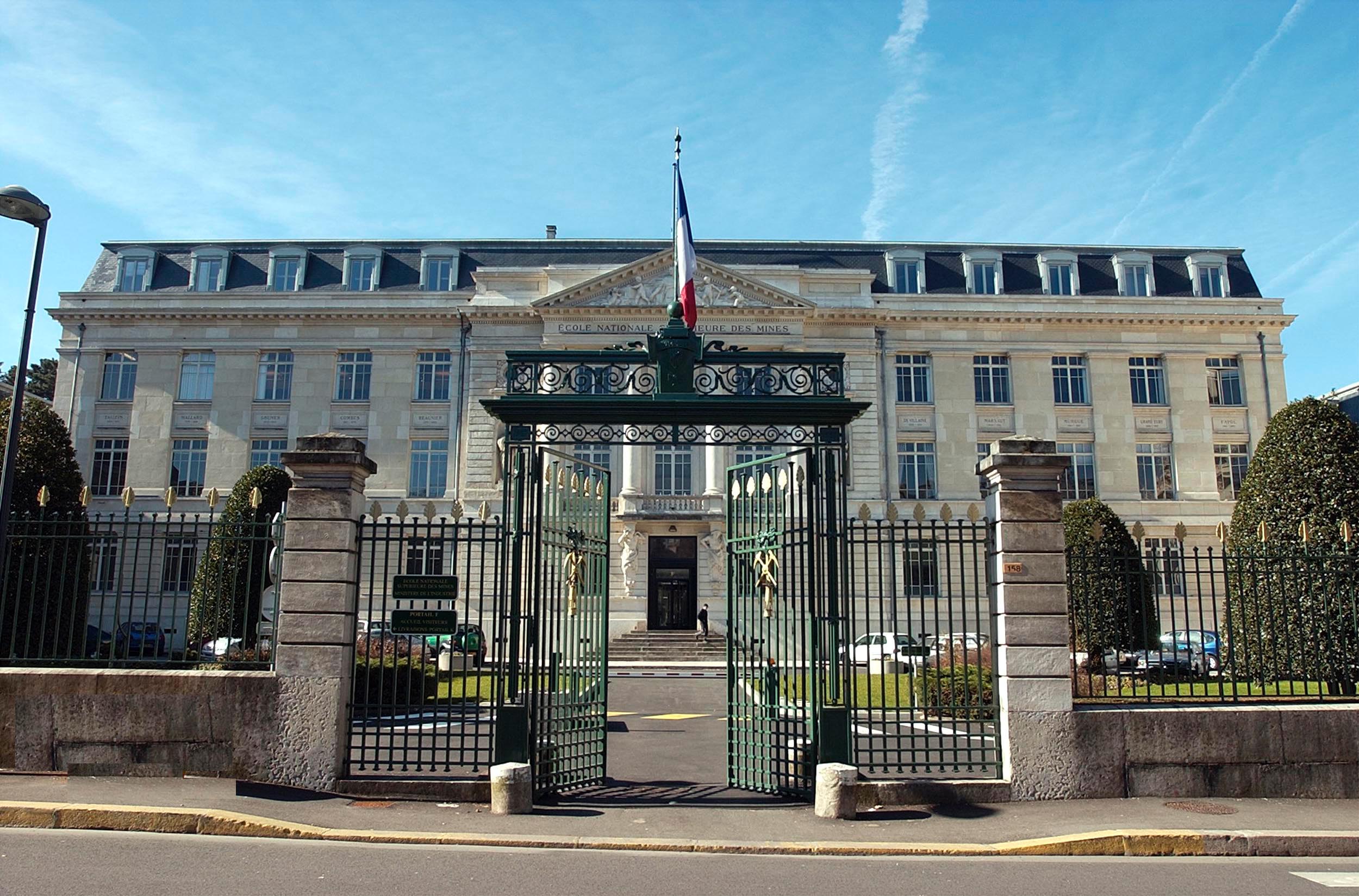 Mines Saint-Étienne présente son plan stratégique 2025/2026 ! - PGE