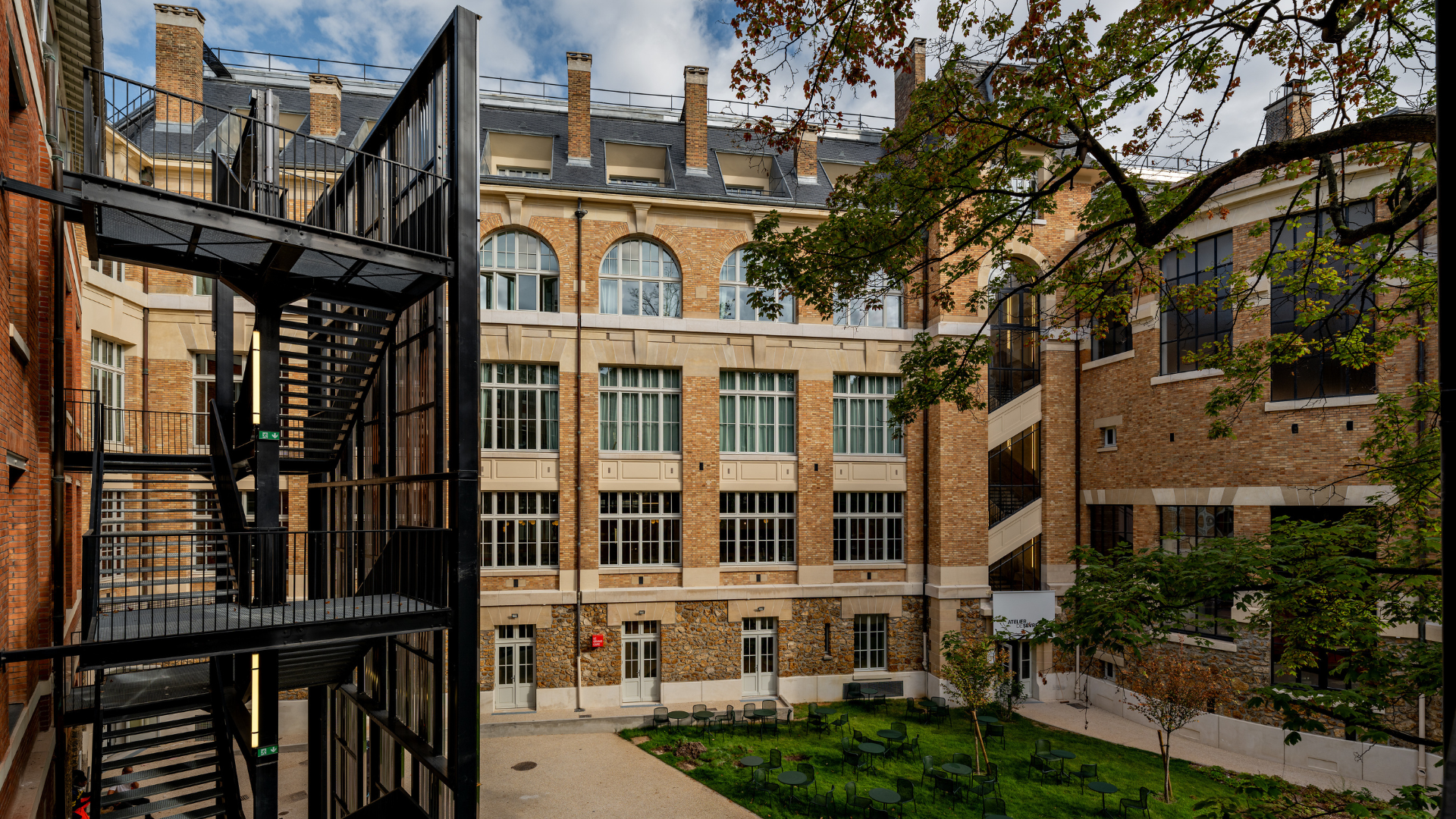 Campus le delta : un nouveau hub éducatif et créatif au cœur de Paris - PGE