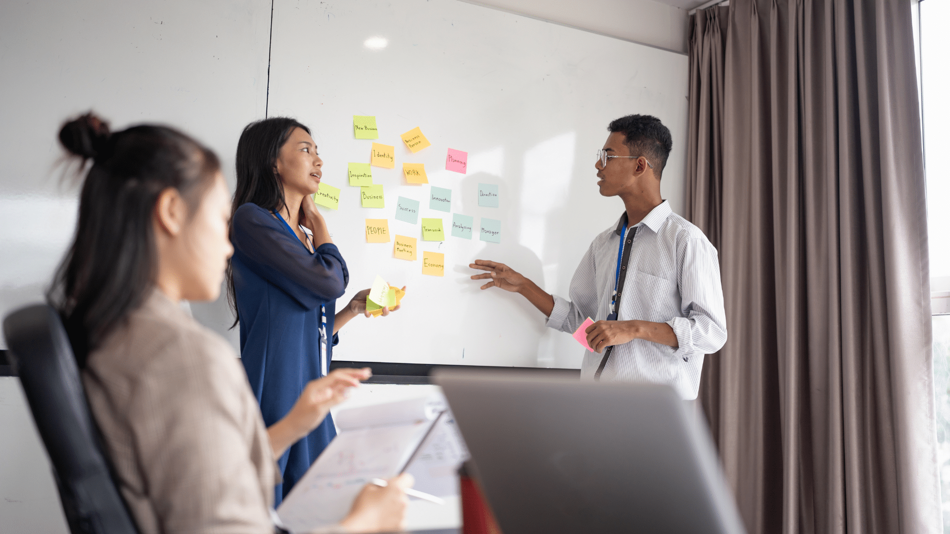 Le micro-management : comprendre ses risques et comment l’éviter - PGE